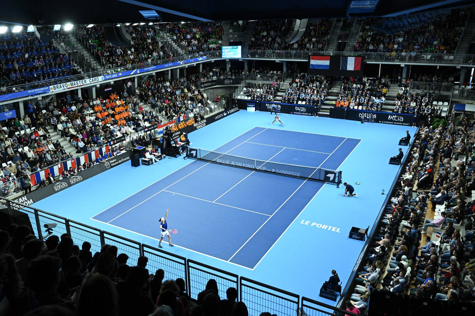 Zverev sees off Wawrinka as Germans step up a gear - Davis Cup - The ...