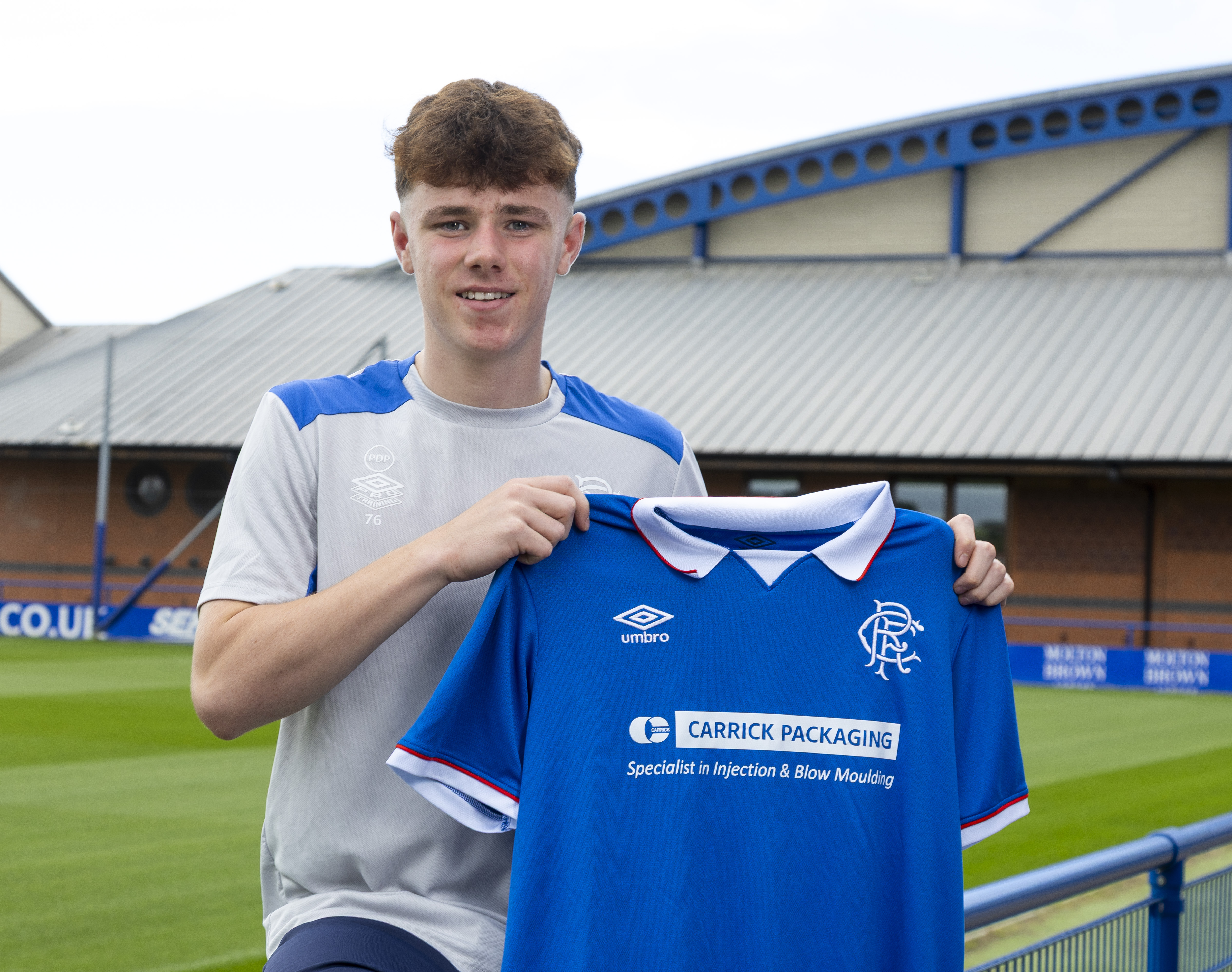 Calum Young Signs First Professional Contract With Rangers | Rangers ...